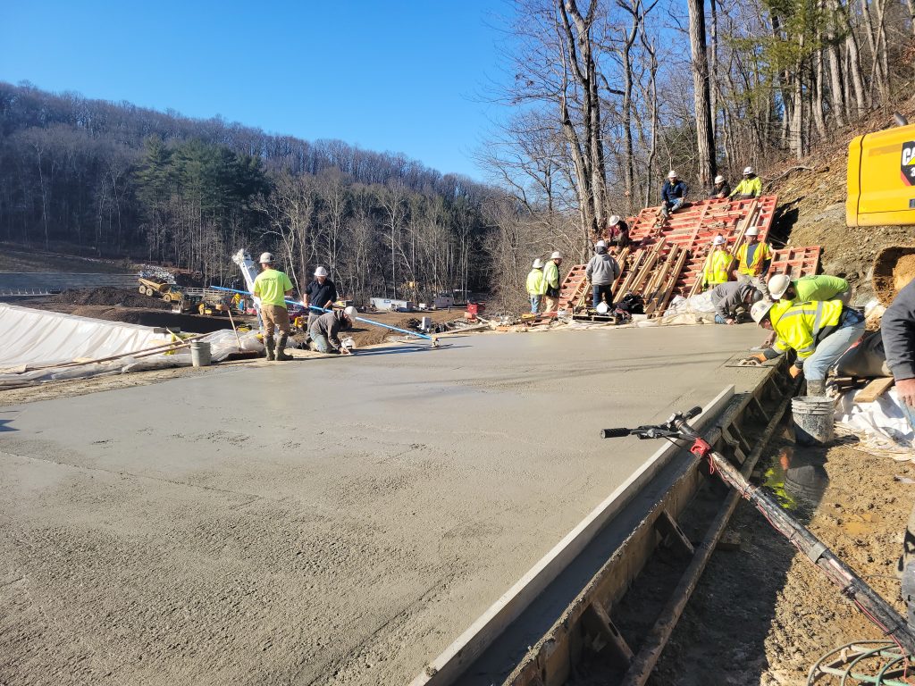 Last Placement of Concrete on the Access Apron on the Dam’s Right ...